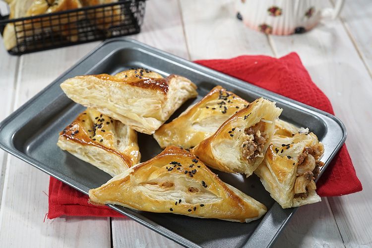 Resep Pastry Isi Makaroni Ini Bisa Buat Bekal Atau Camilan